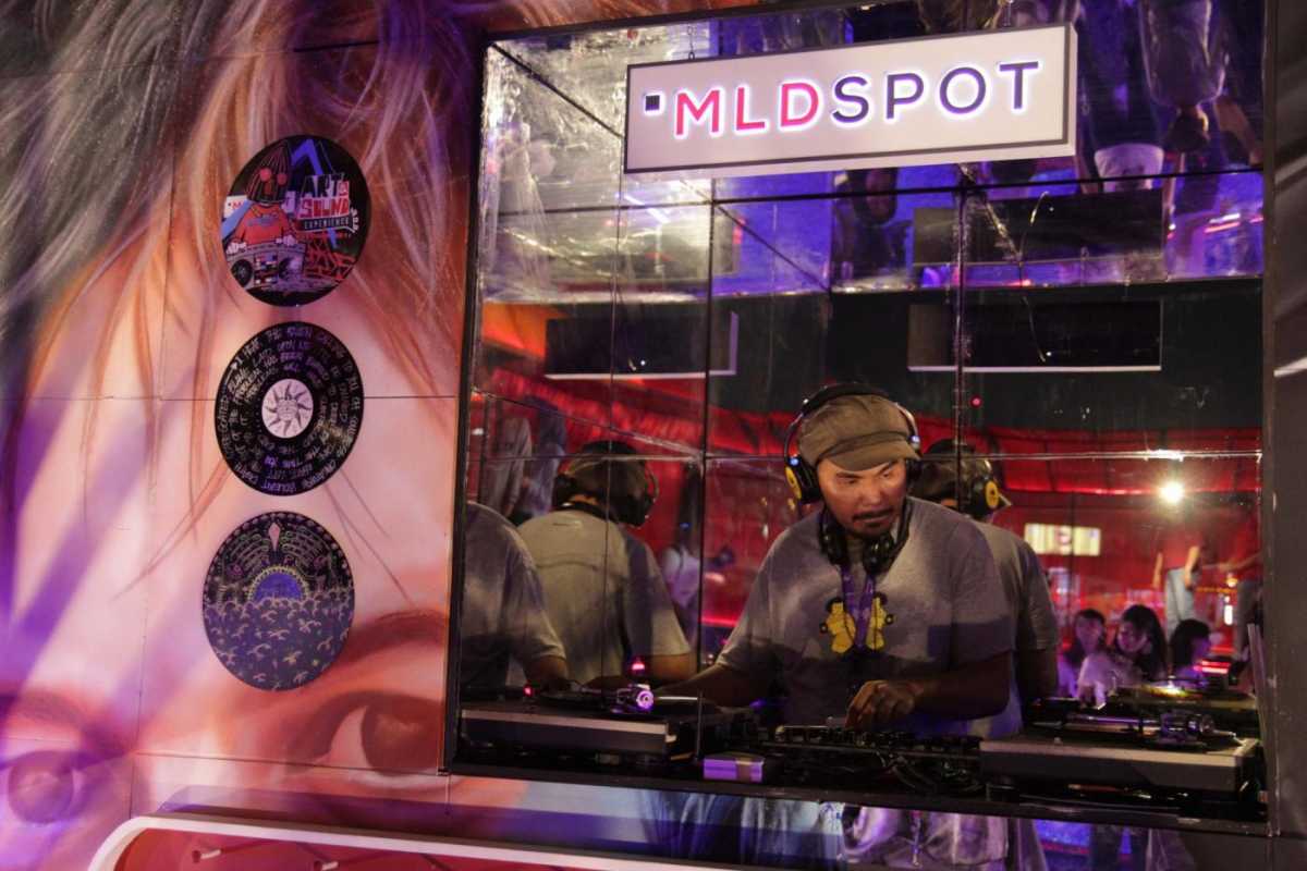 MLDSPOT | Bagaimana David Tarigan Mengenalkan Harta Karun Musik Indonesia