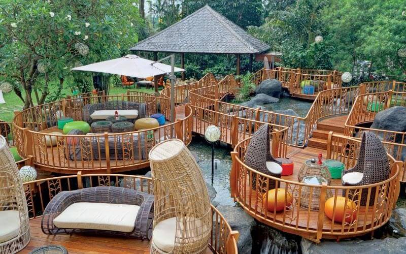 MLDSPOT | Pilihan Garden Cafe yang Instagramable di Jakarta