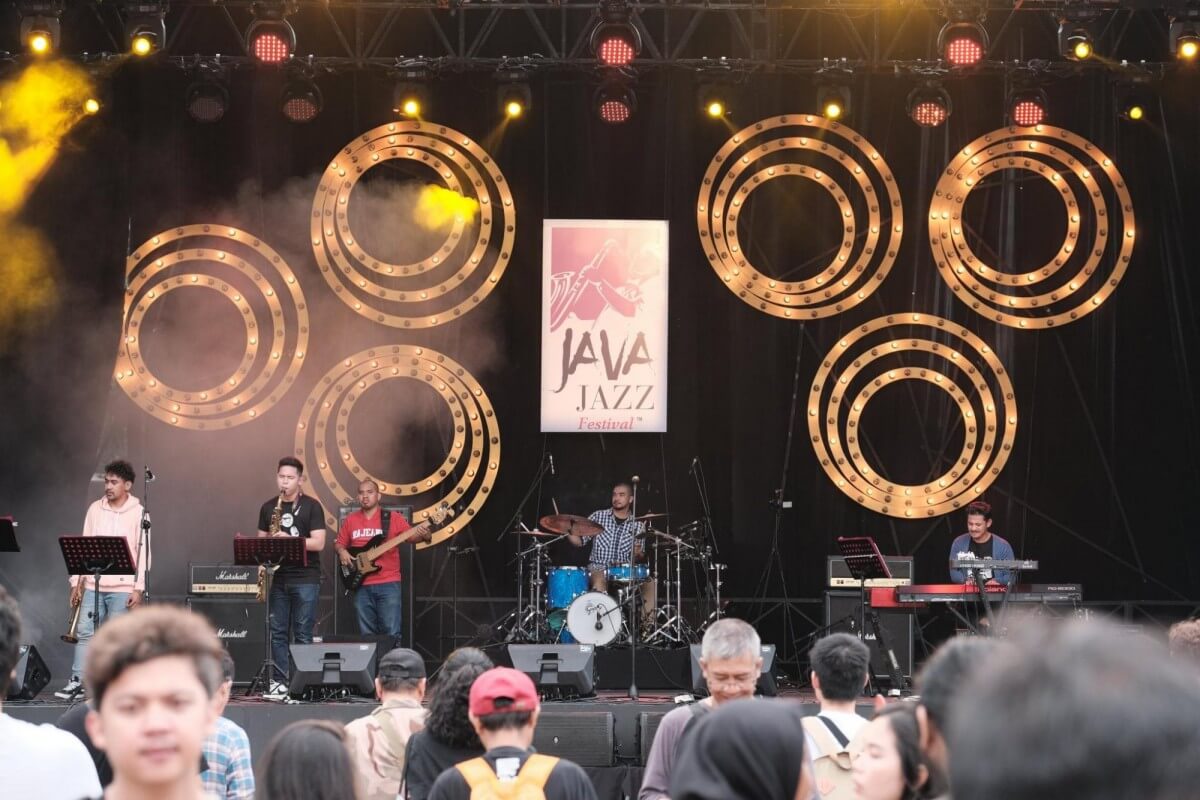MLDSPOT | JJF Day-3: Short Trip ke Outer Space Sampai Berdisko di ...