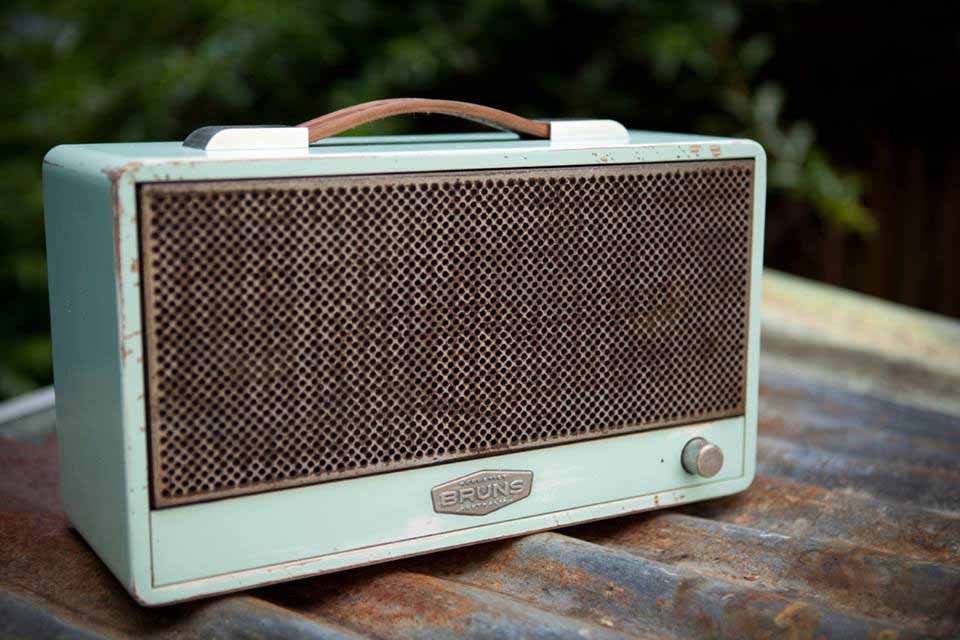 MLDSPOT | Retro Sound in Modern Music
