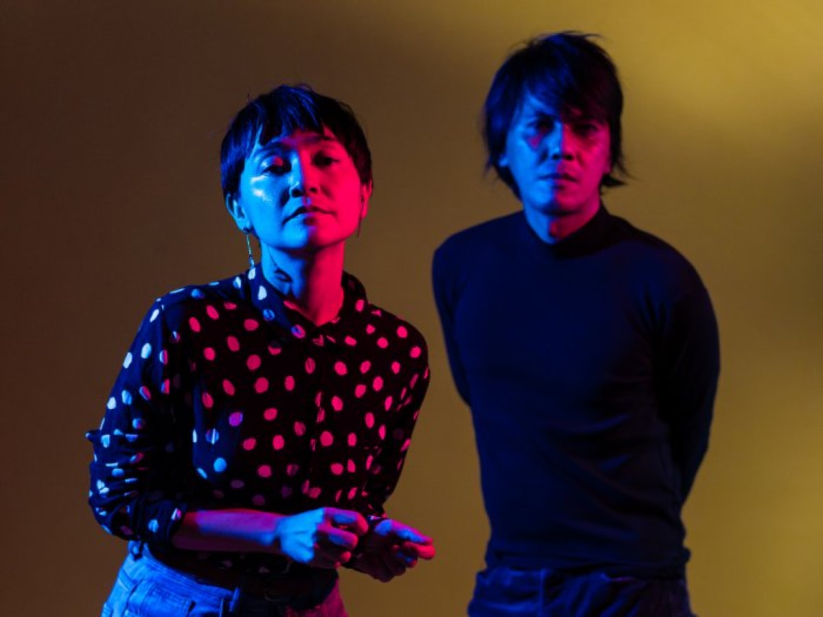 MLDSPOT | Rilis Merry Alone, Stars and Rabbit Berbagi Tips Menikmati ...