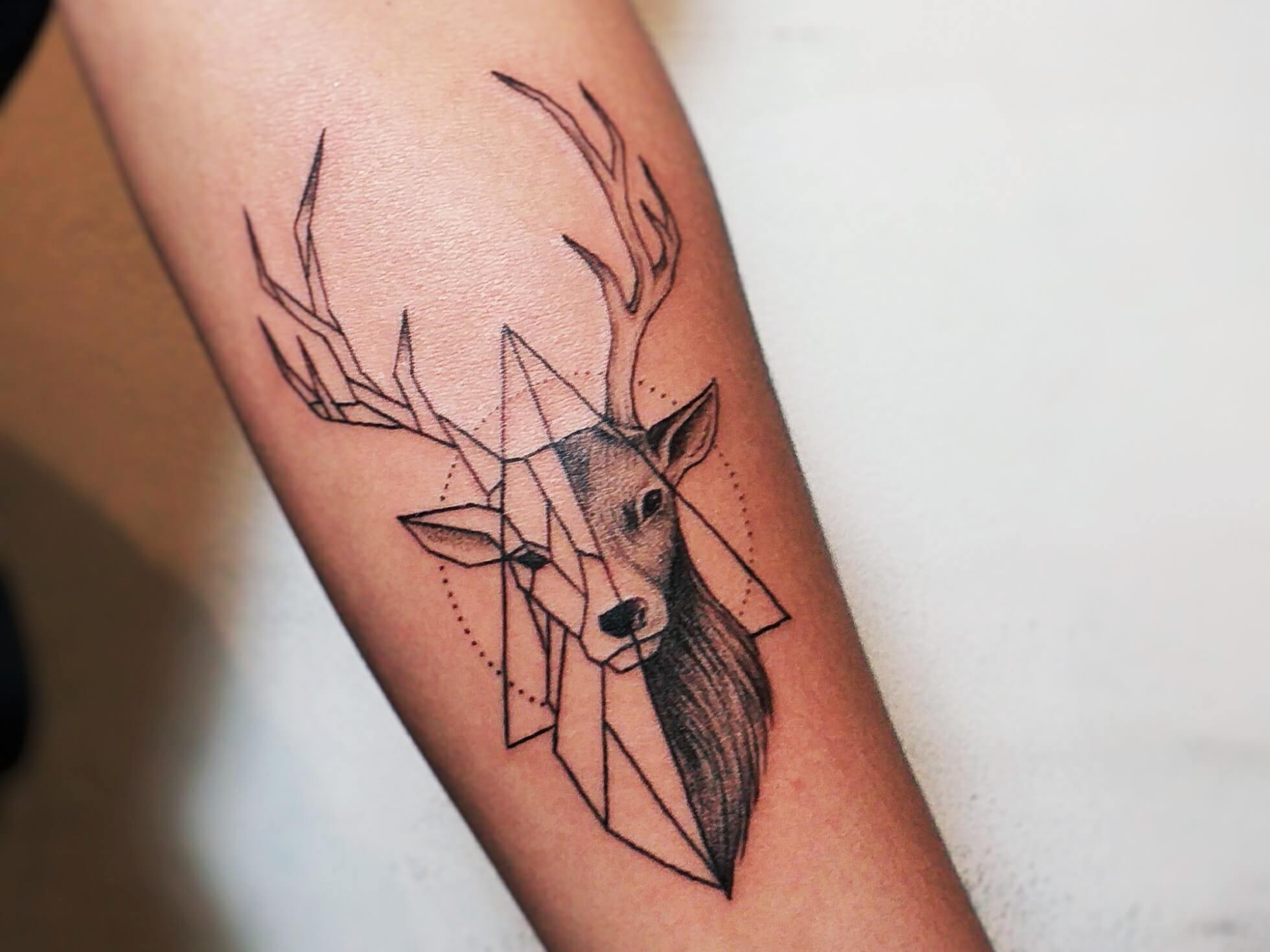 MLDSPOT | Desain Tato Kekinian Ala Tufian Topas Adam