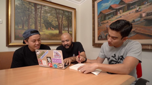 MLDSPOT | “BKR BROTHERS: Podcast Dengan Gaya Anak Tongkrongan”