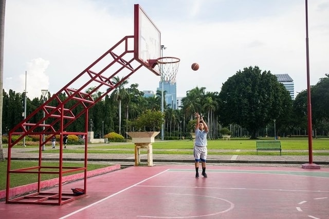 MLDSPOT | Suka Main Basket? Ini Lapangan Basket Di Jakarta Yang Wajib ...